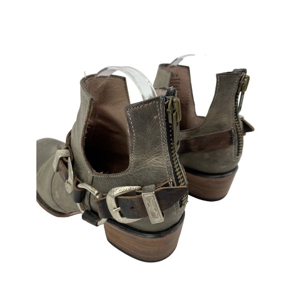 Freebird by Steven | Shoes | Freebird Boots Truce Size 8 Gray Leather Western Strap Buckle ...